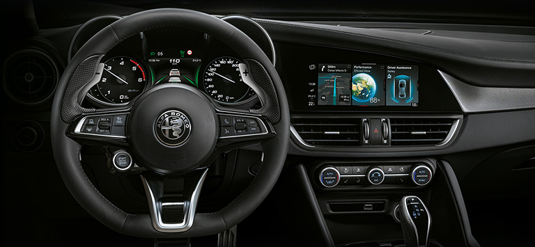 Alfa Romeo Giulia | Sports Cars | Alfa Romeo UK