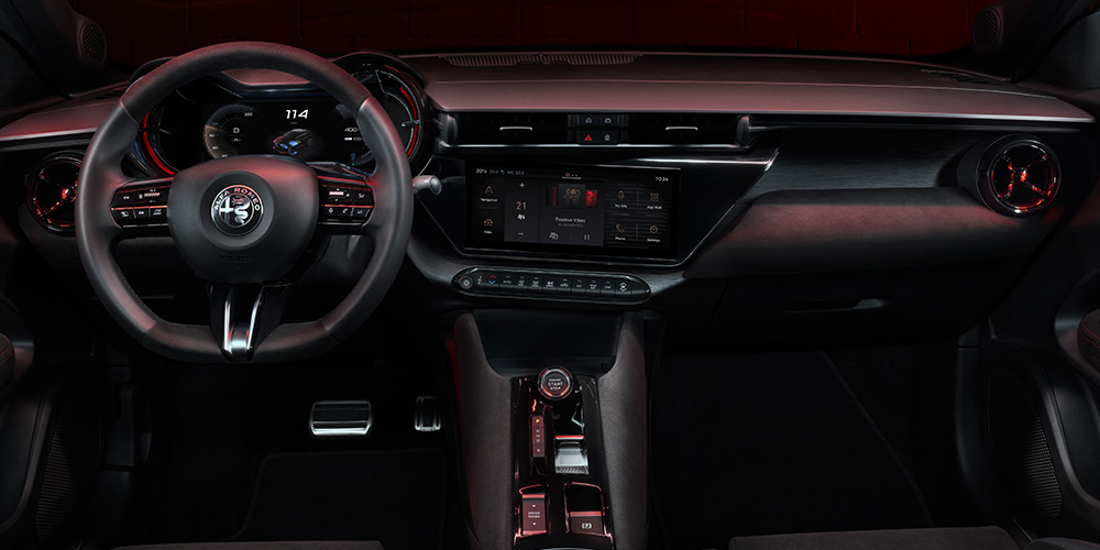 Alfa Romeo Junior Elettrica: Exterior & interior | Alfa Romeo UK