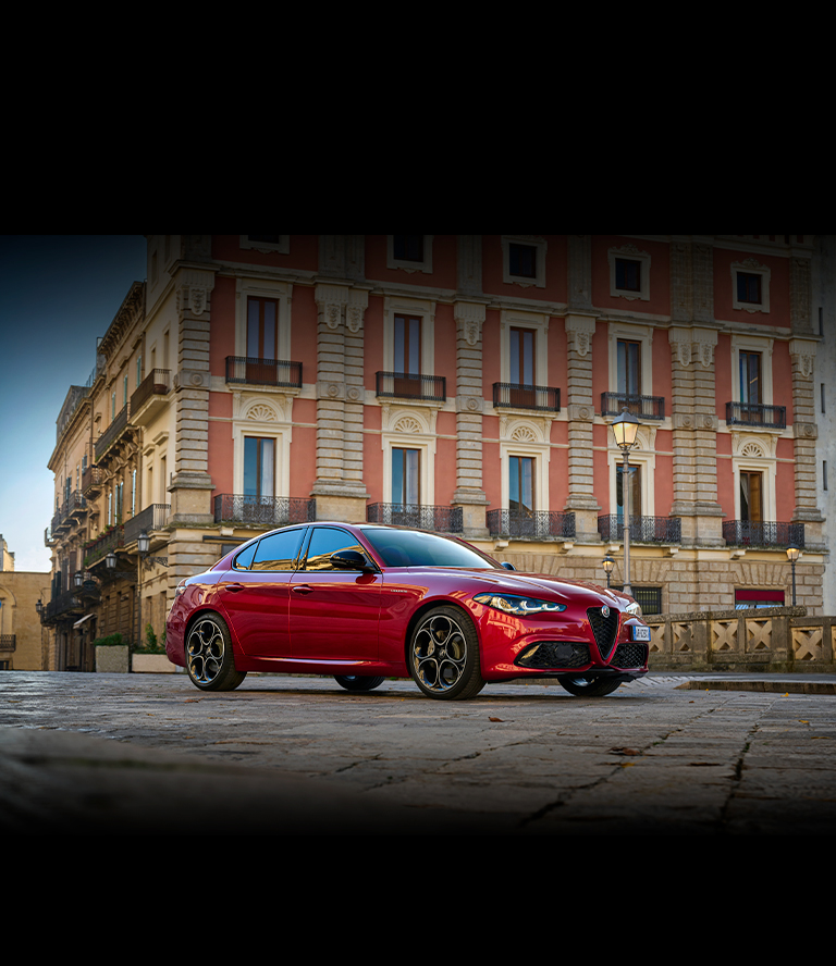 Saloon Cars | What is a saloon car? | Alfa Romeo