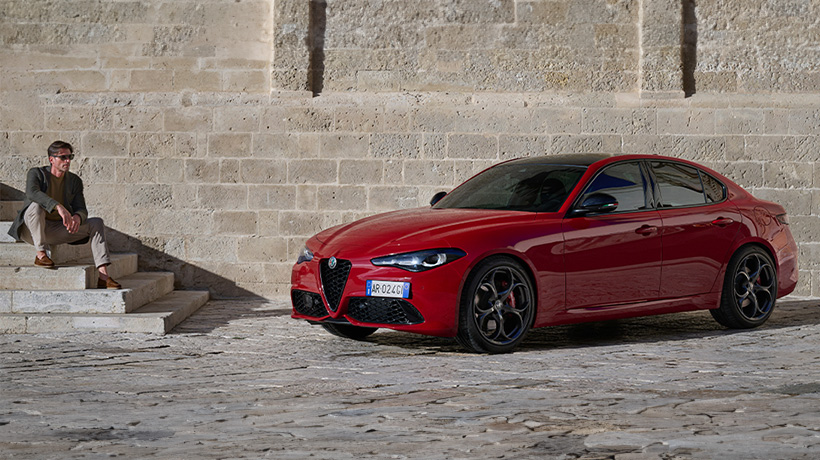 Alfa Romeo Giulia | Sports Cars | Alfa Romeo UK