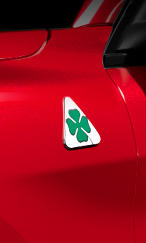 Alfa Romeo Giulia | Sports Cars | Alfa Romeo UK